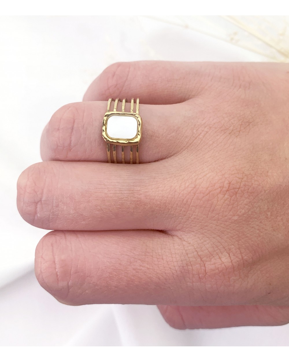 Bague pierre naturelle blanche - Acier chirurgical